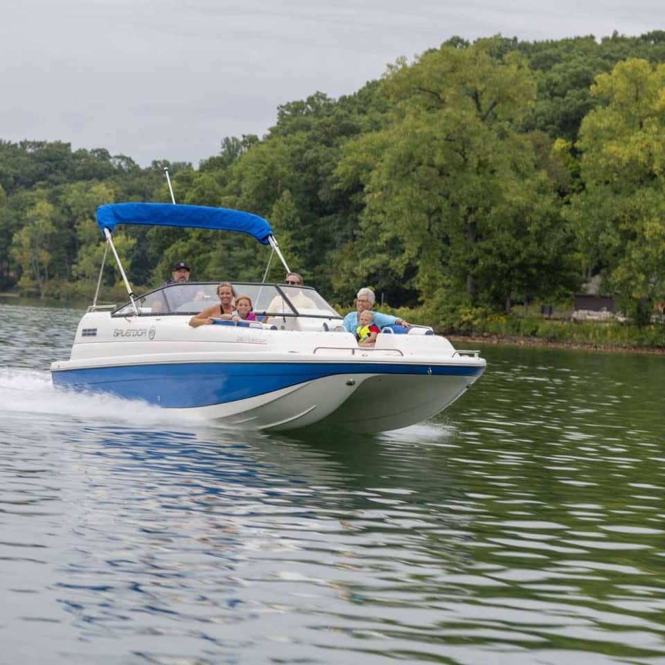 240 Platinum | Splendor Boats